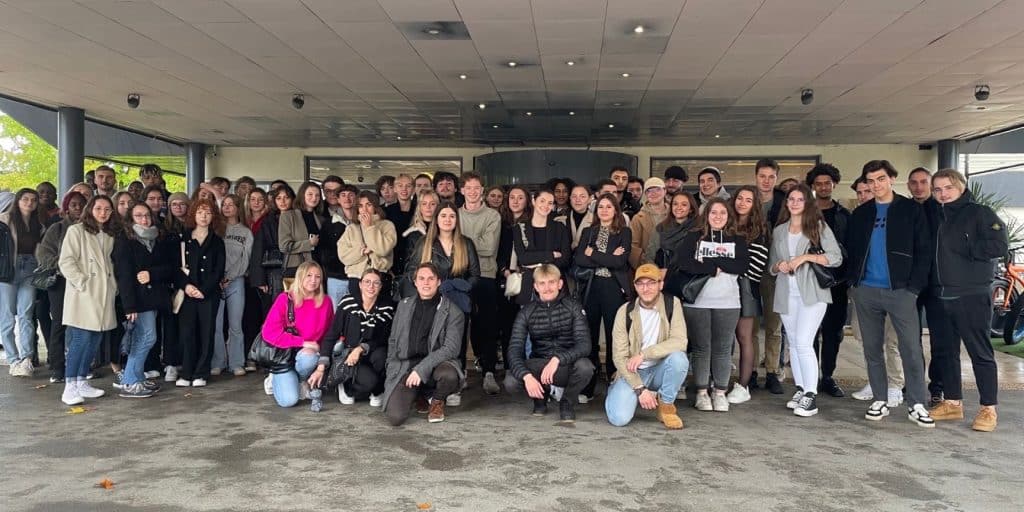 Accueil - IES - Business School