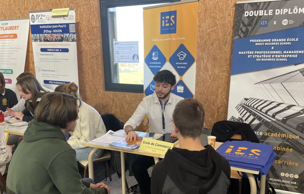 L'IES va à la rencontre des lycéens en Normandie - IES - Business School